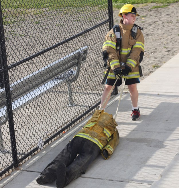 Nelsen Middle School students take Junior Firefighter Challenge ...