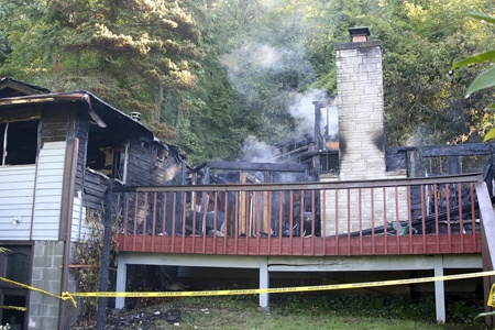 2-alarm Lake Desire house fire leaves man in critical condition ...