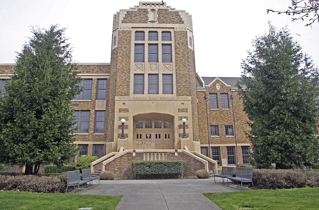 Renton High School marking its 100th birthday May 7 | Renton Reporter