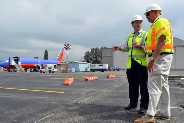 City celebrates completion of Taxiway Bravo Rehabilitation | Renton ...