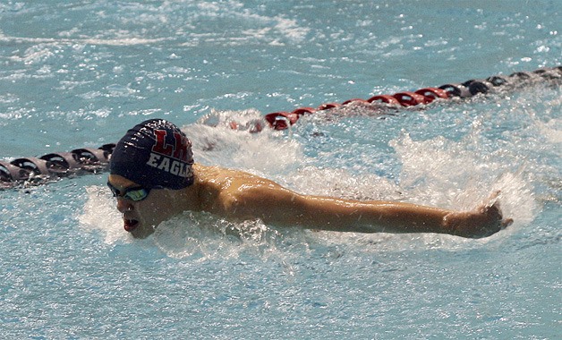 Renton's Steve Sholdra wins 2A title; full 2A state meet results ...