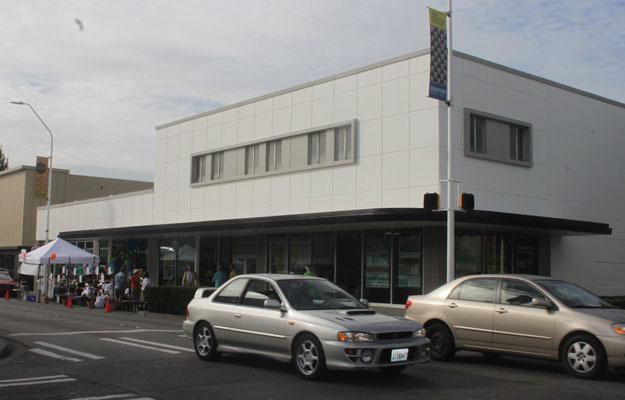 As Cortana building opens, city prepared to approve second facade ...