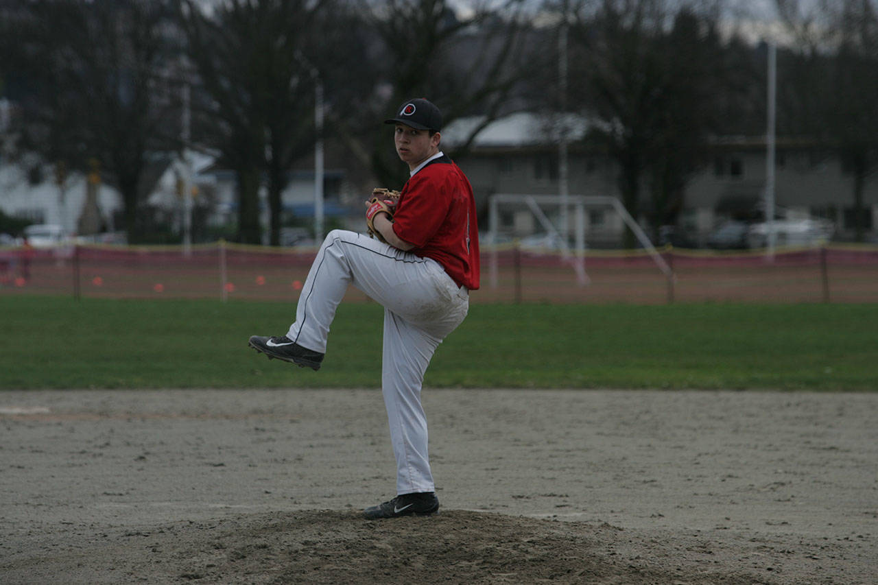 Double loss for Renton | BASEBALL | Renton Reporter