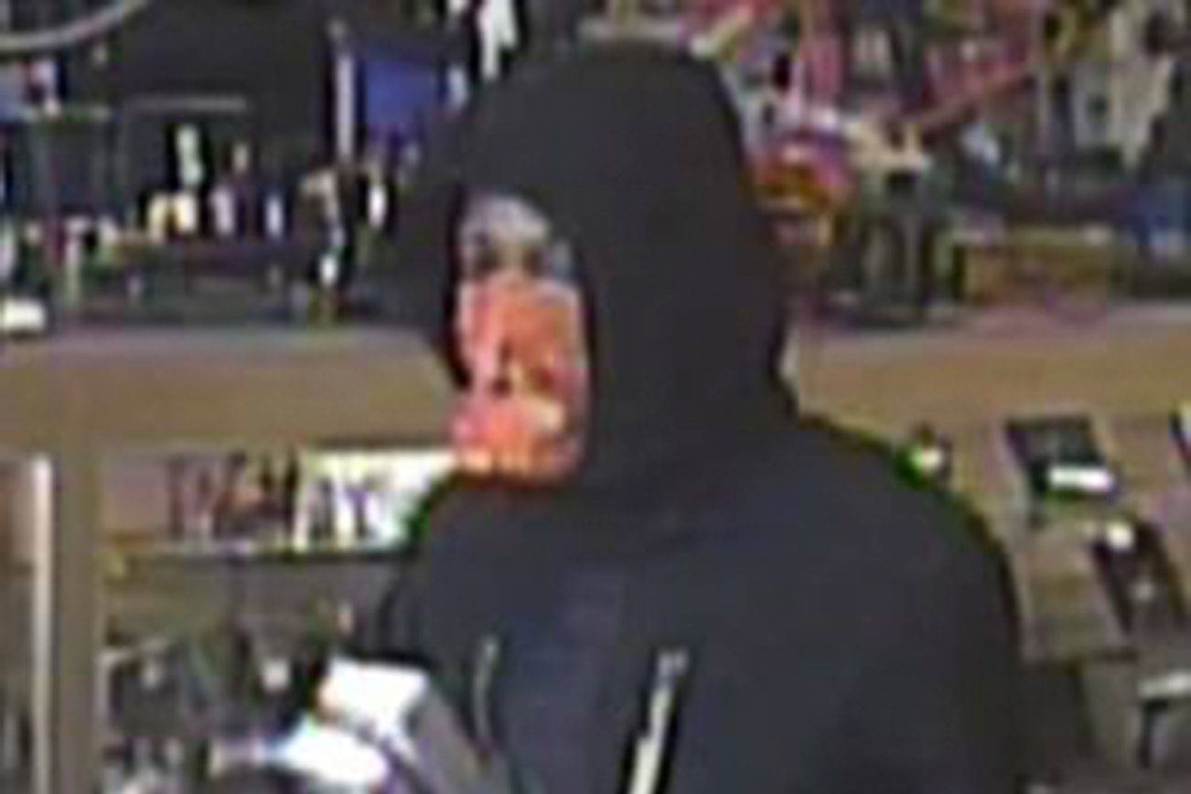 Man steals jewelry worth $20,000 from Renton pawn shop | Renton Reporter