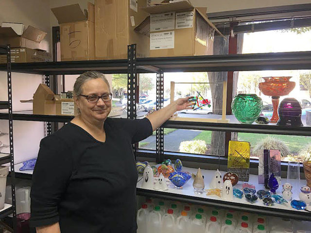 No one enjoys what they do more than Joan Johnson | Renton Reporter