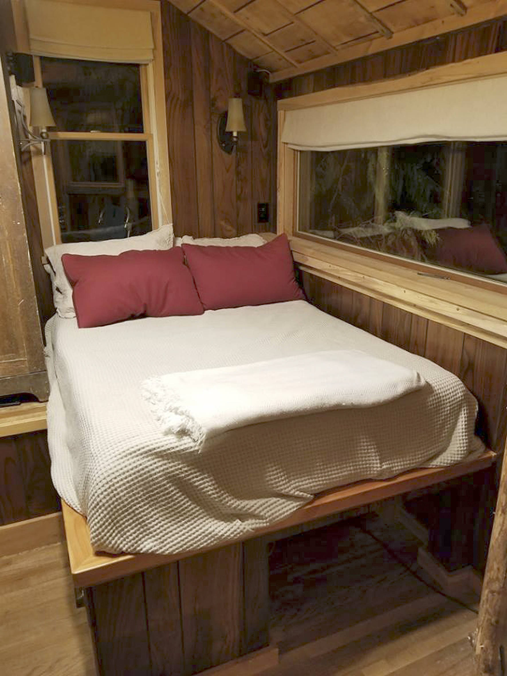 The transformation of a treehouse | Renton Reporter