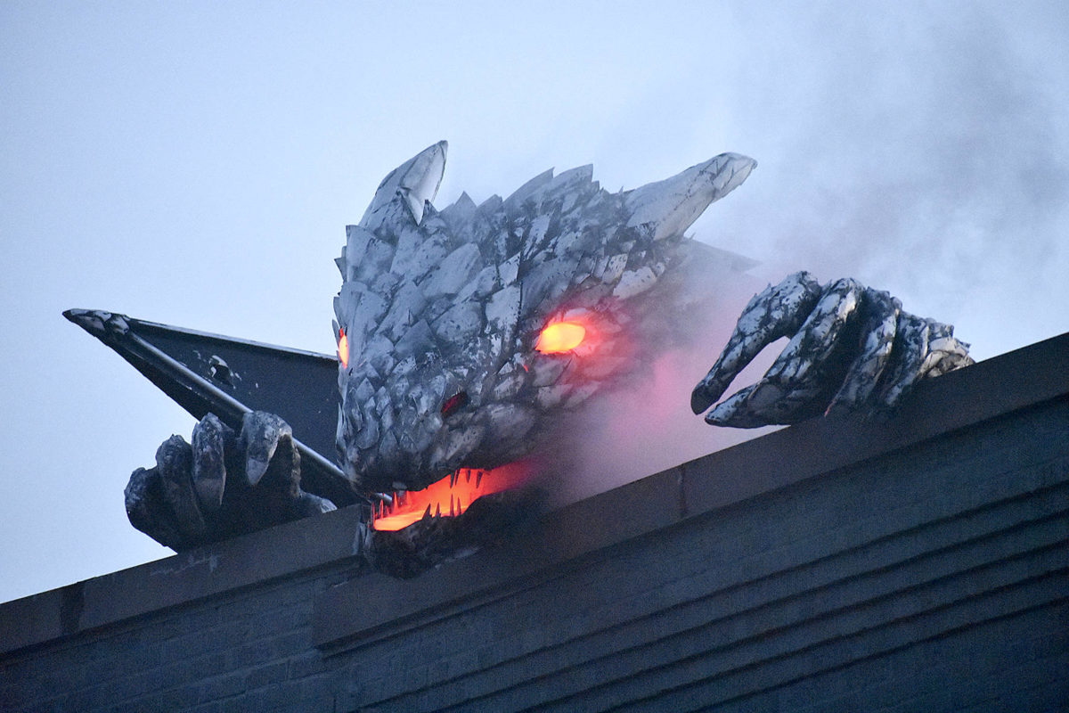 Rooftop dragon roars over Renton | Renton Reporter