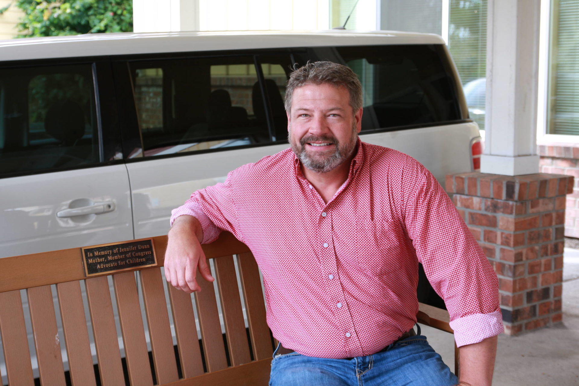 Vision House receives van donation | Renton Reporter