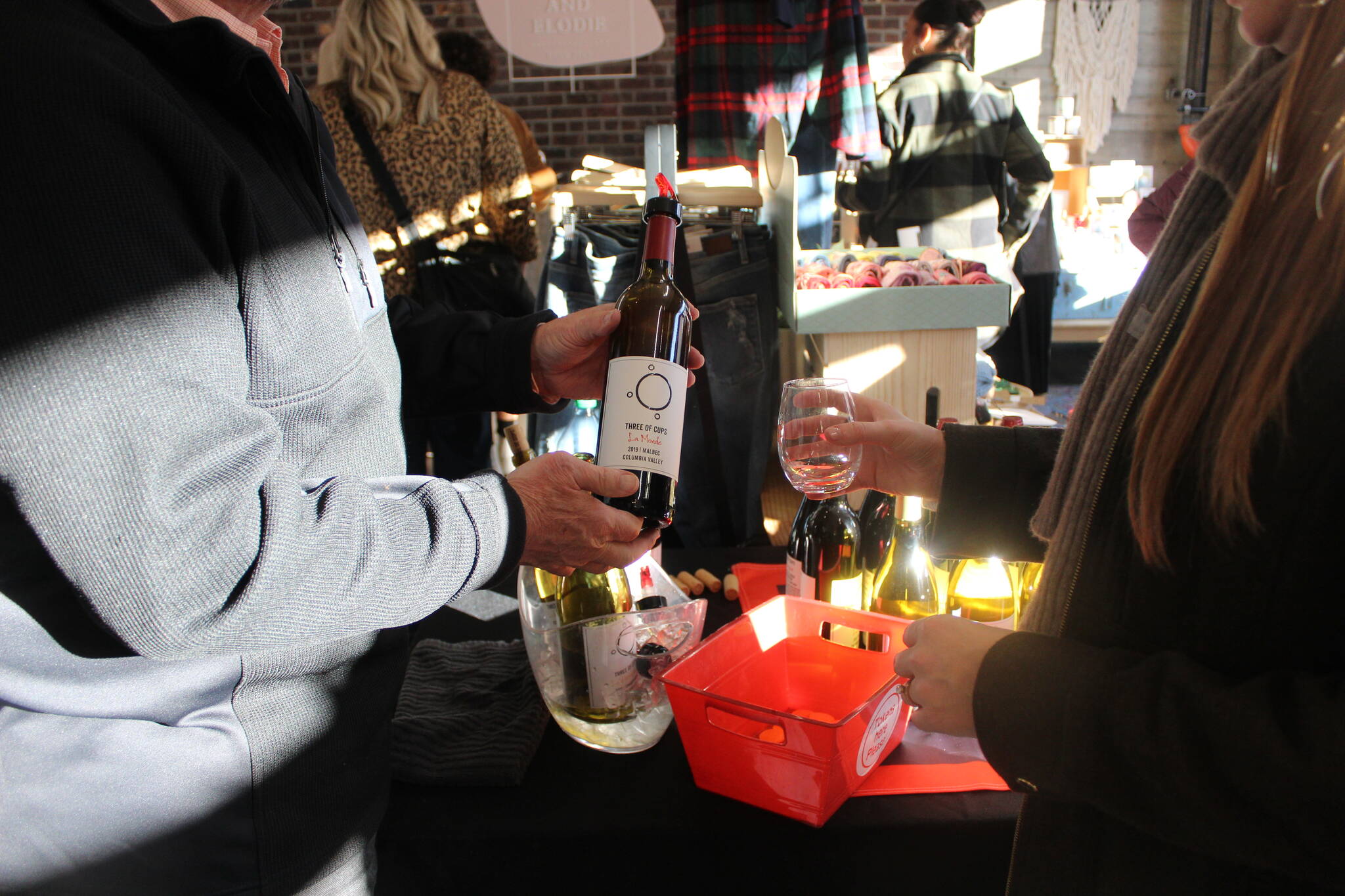 Gobble Wobble Wine Walk brings holiday spirit to downtown Renton ...