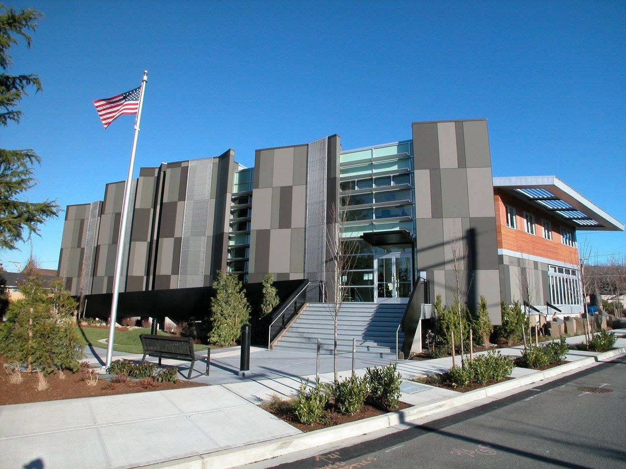 Snoqualmie seeking artists for city hall gallery | Renton Reporter
